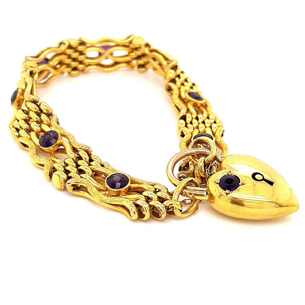 9ct Yellow Gold gate bracelet | Fosters Jewellers