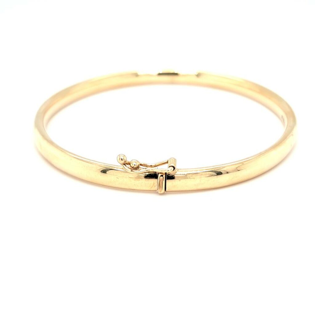 9ct Gold hinged bangle | Fosters Jewellers